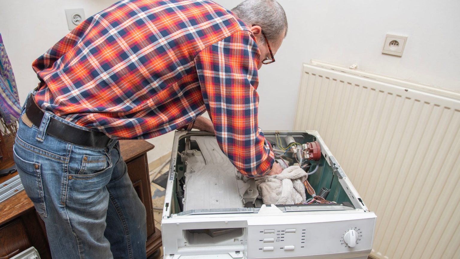 Guide to Recycling Old Appliances Responsibly | Express Repair
